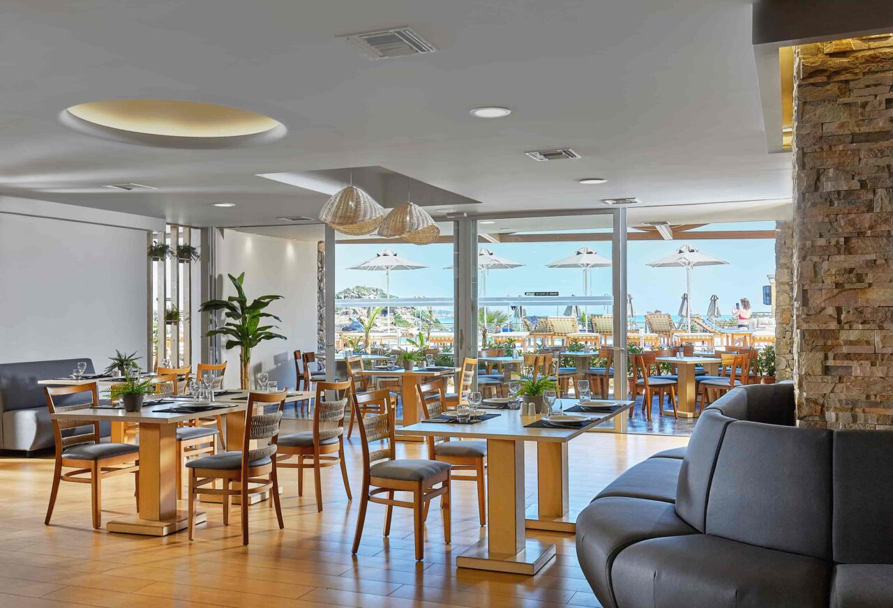 Restaurants & Bars | Blue Marine